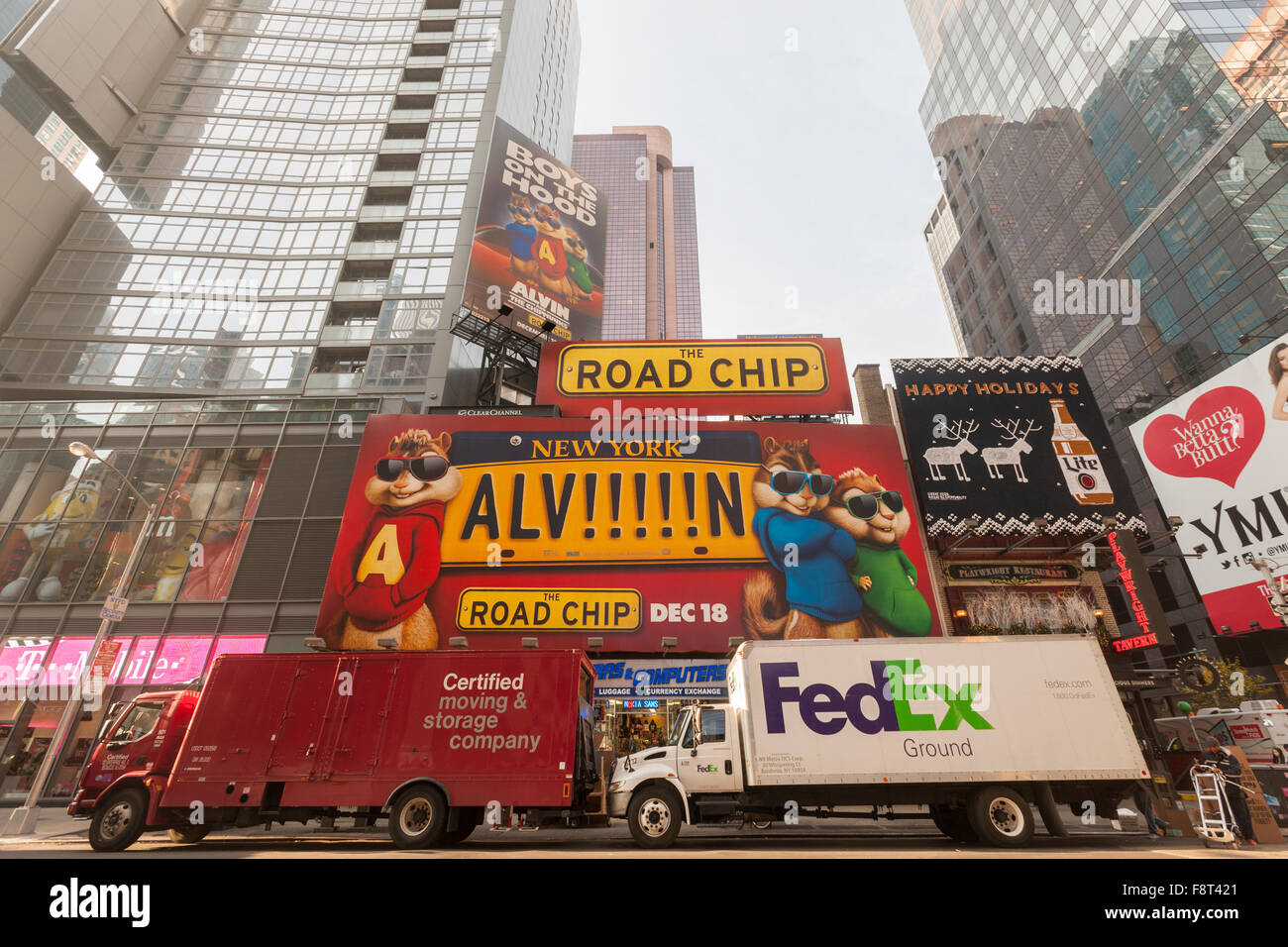 A billboard for "Alvin and the Chipmunks: The Road Chip" in New York on ...