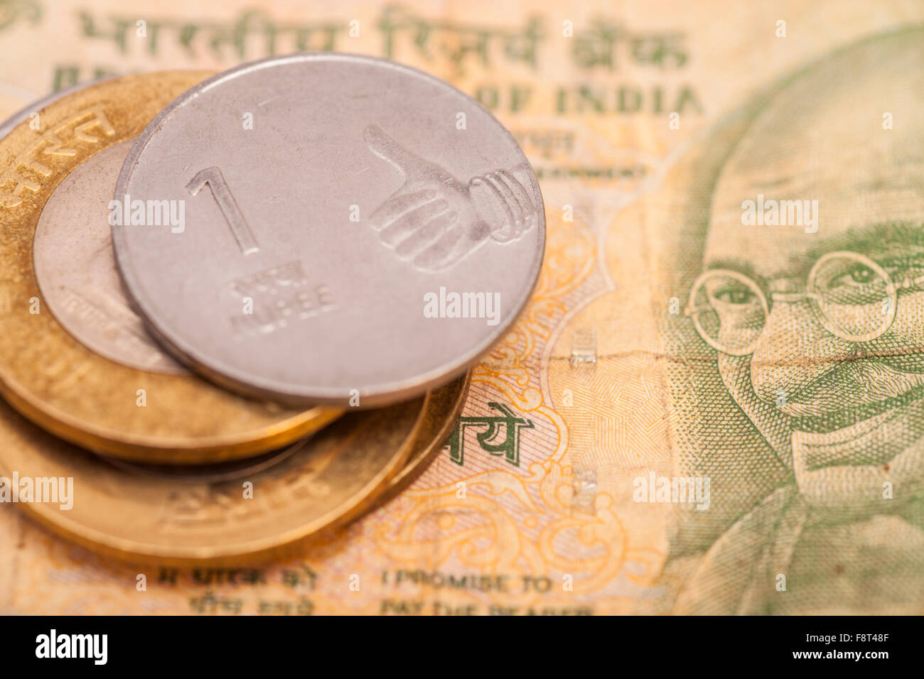 Indian currency rupee notes hi-res stock photography and images - Alamy