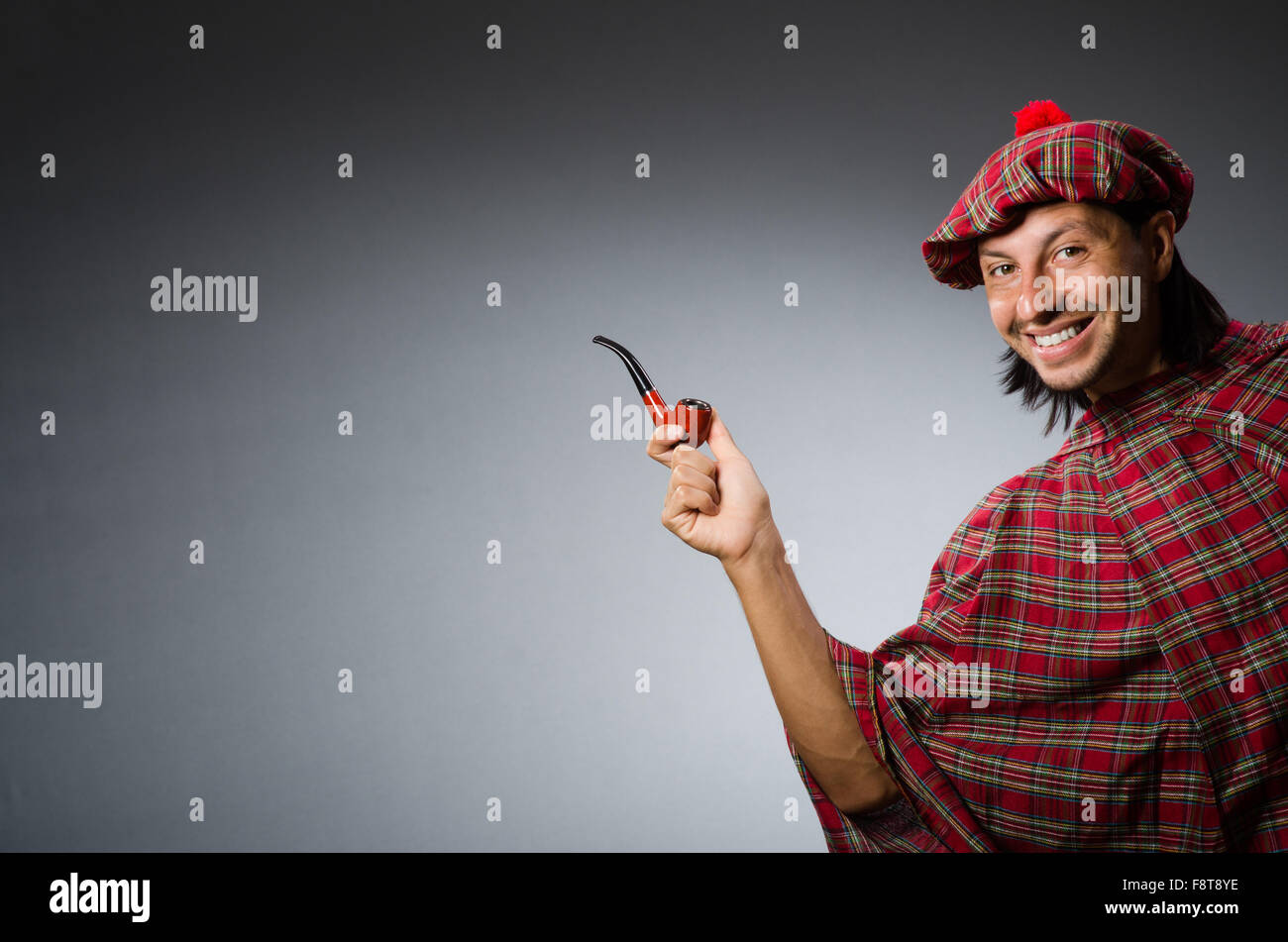 Scottish man pipe smoking hi-res stock photography and images - Alamy