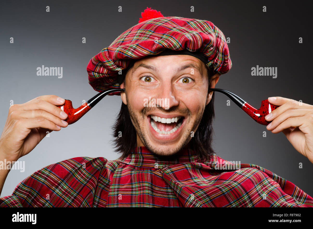 Funny scotsman smoking pipe hi-res stock photography and images - Alamy