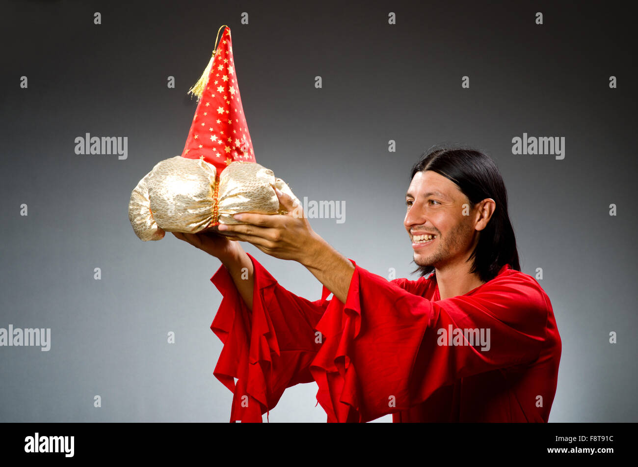 Funny wizard hi-res stock photography and images - Alamy