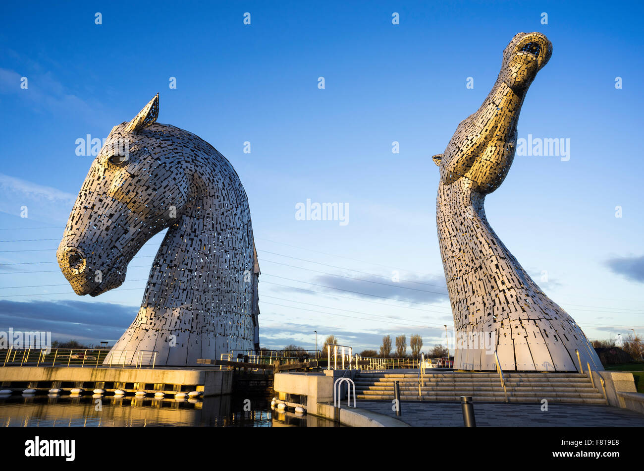 The Kelpies, Helix, Falkirk, Scotland, UK. Sculptures by Andy Scott ...