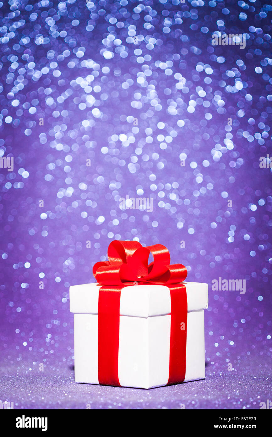 White christmas gift Stock Photo - Alamy