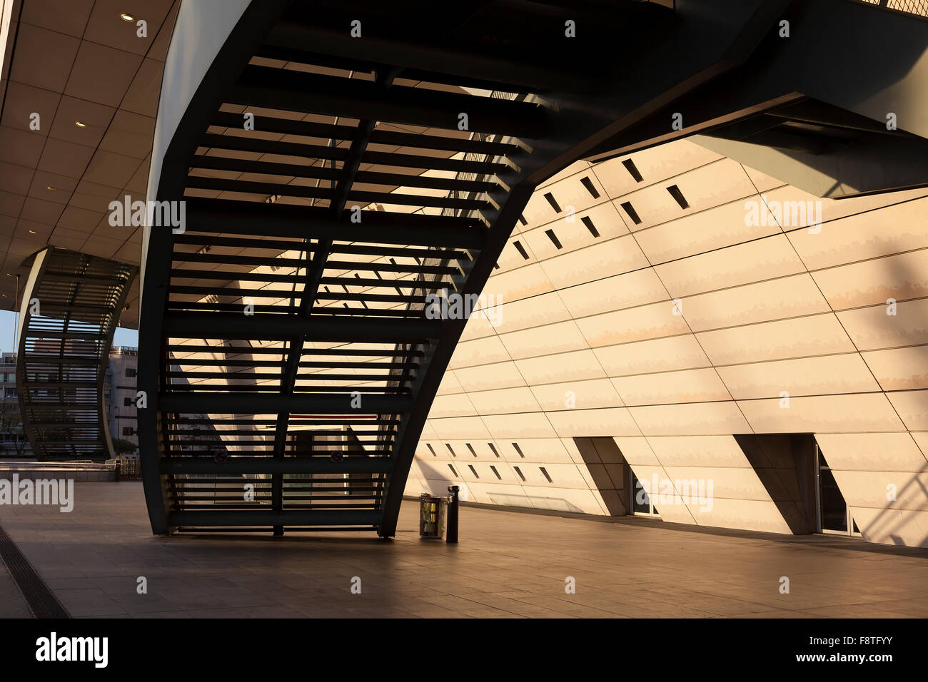 Palais des Congres, Paris convention center, Porte Maillot, Paris, France Stock Photo - Alamy