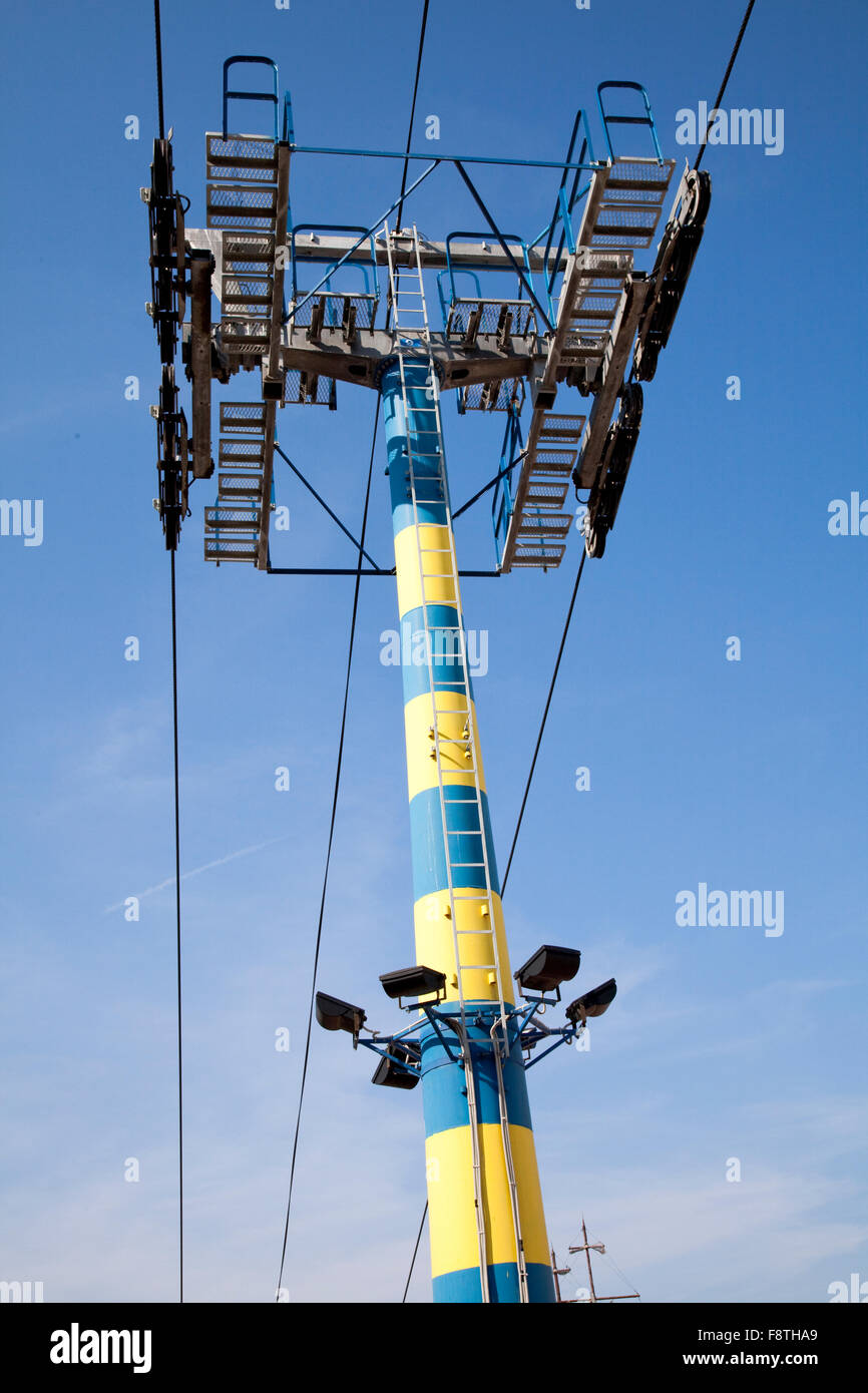 Scaffolding pillar hi-res stock photography and images - Alamy