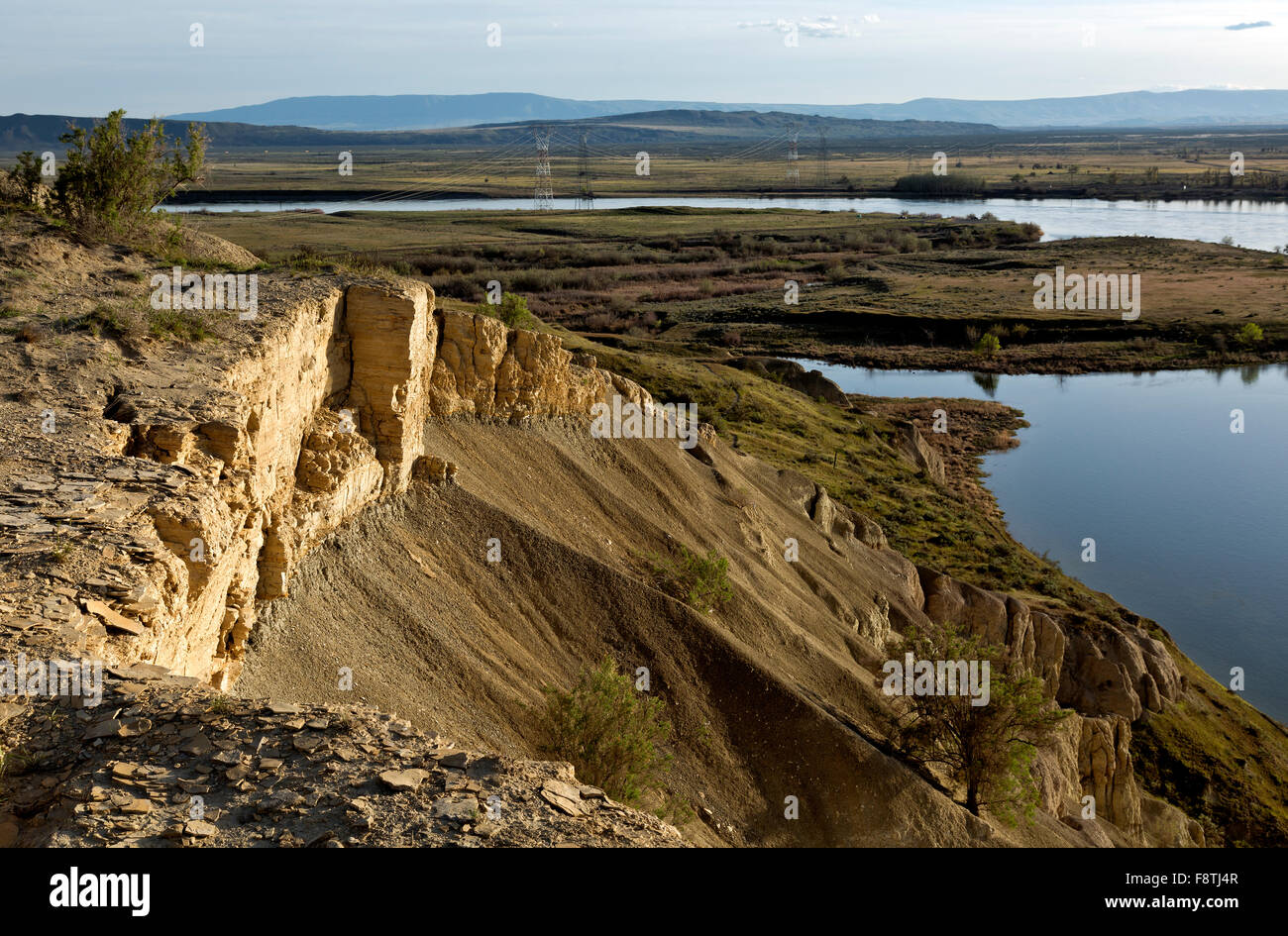 WASHINGTON - The White Bluffs Boat Launch on the banks of the Columbia ...