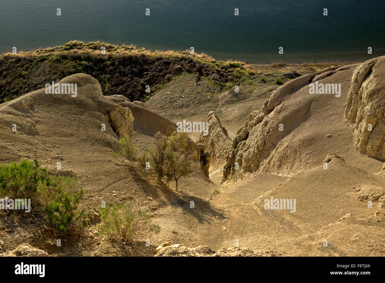 WASHINGTON - The White Bluffs at sundown on the banks of the Columbia ...
