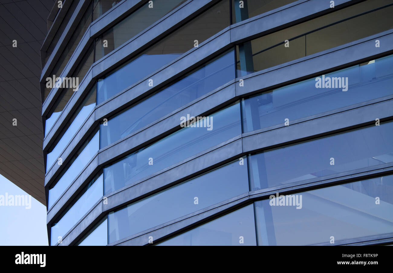 The modern opera house Stock Photo - Alamy