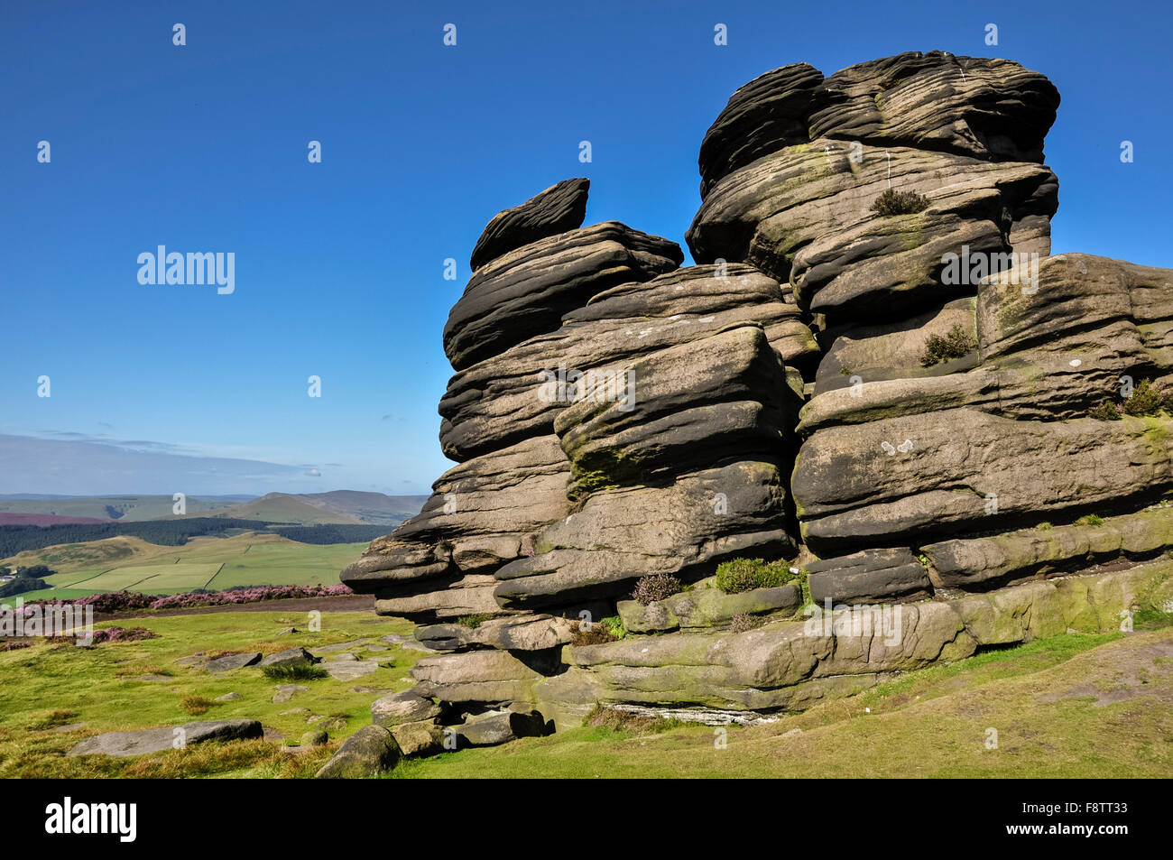 The Wheel Stones on Derwent edge in the Peak District, Derbyshire ...