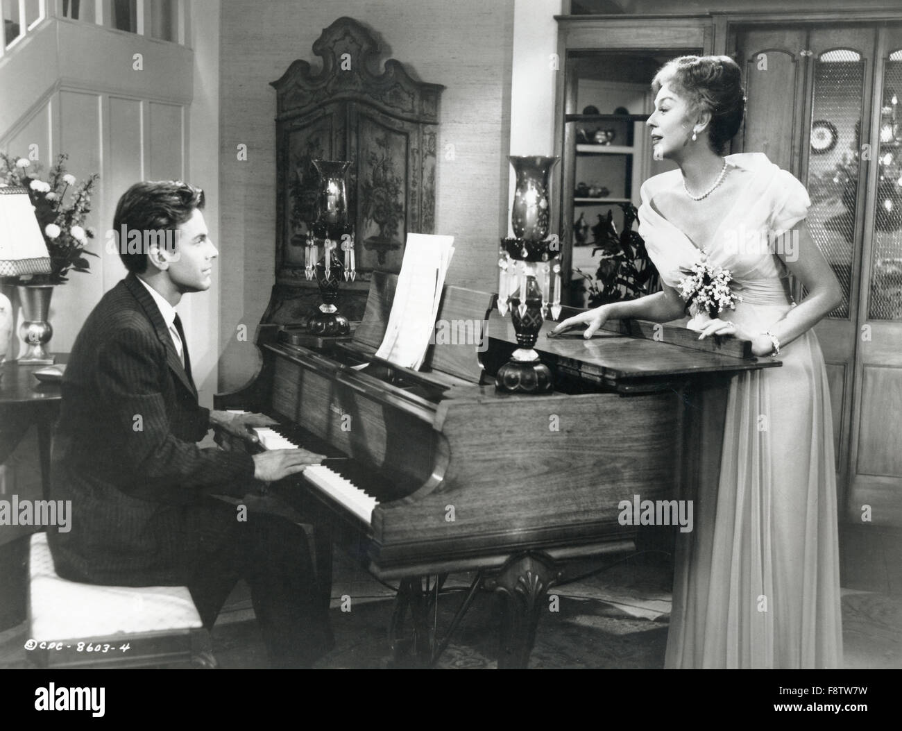 Five finger exercise hi-res stock photography and images - Alamy