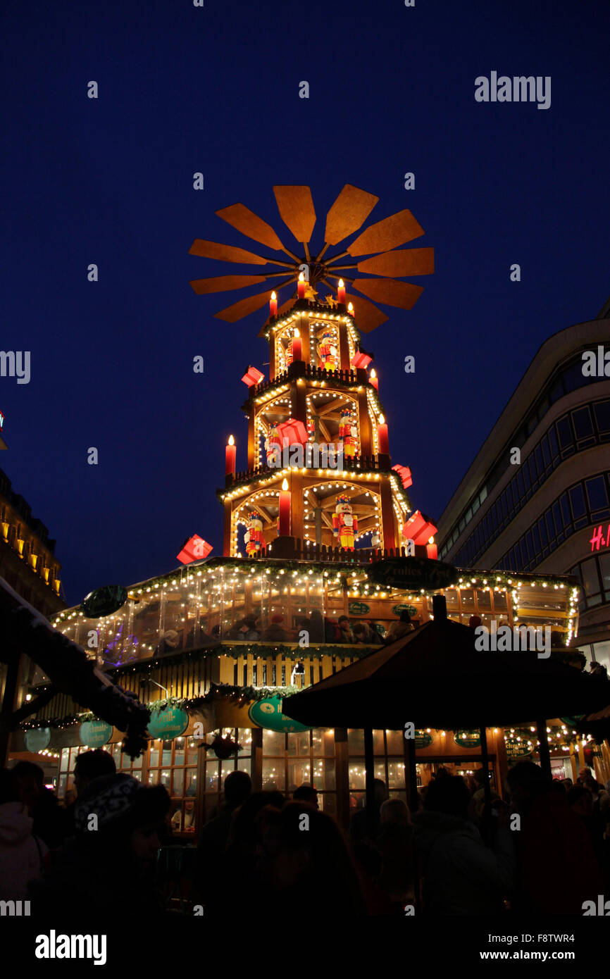 Christmas market hanover hi-res stock photography and images - Alamy
