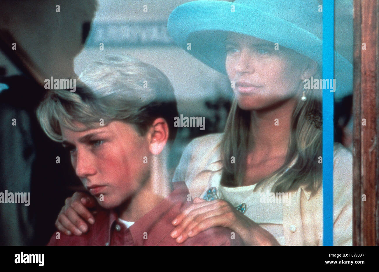 Serena scott thomas 1992 hi-res stock photography and images - Alamy