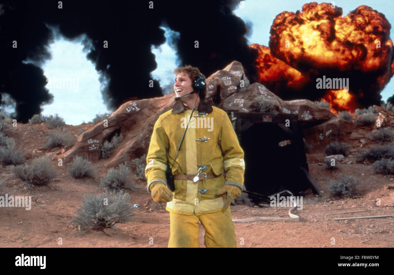 Evolution ivan reitman 2001 hi-res stock photography and images - Alamy