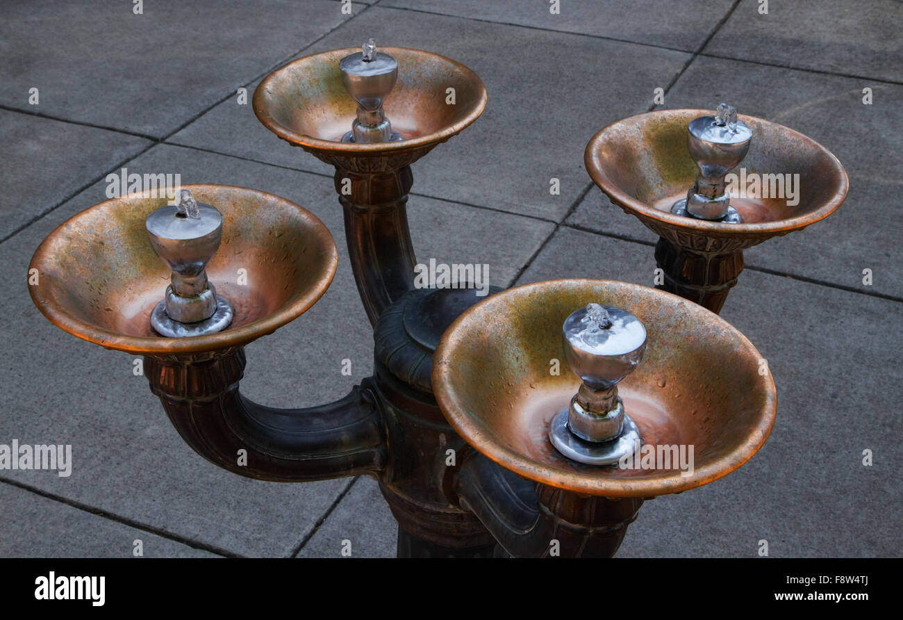 Brass bubbler hi-res stock photography and images - Alamy