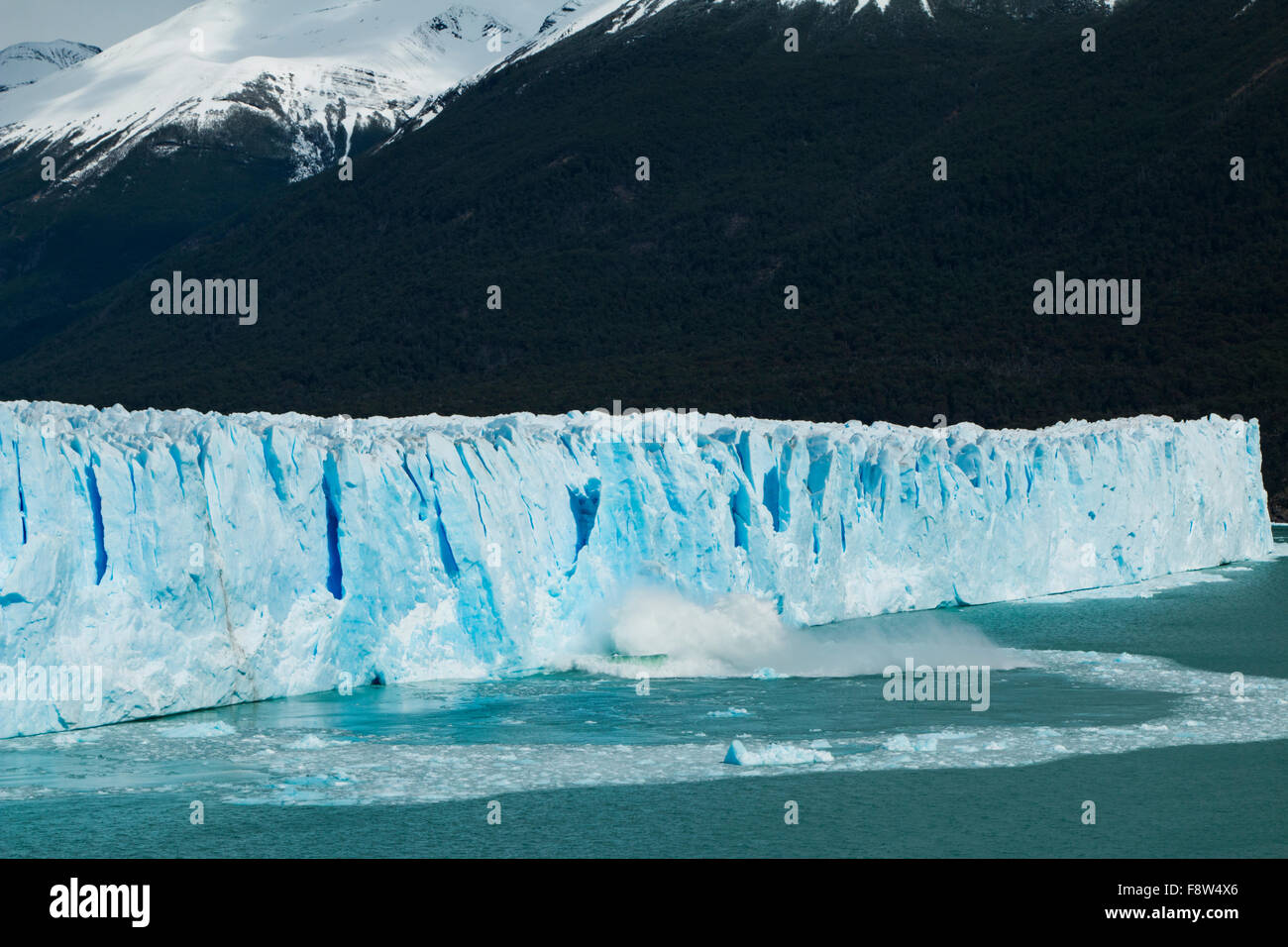 Ice falling glacier hi-res stock photography and images - Alamy