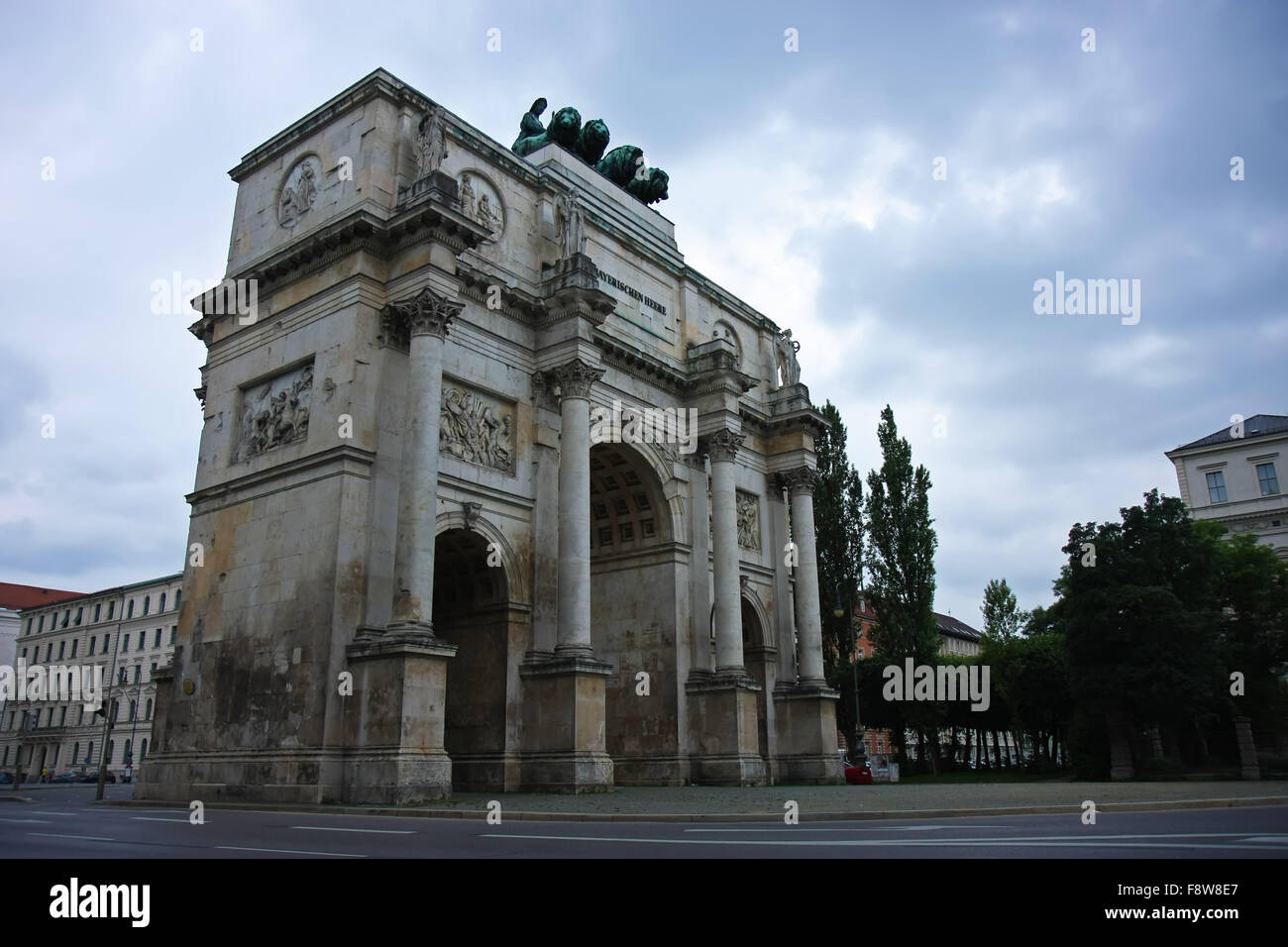 Gate of victory Stock Photo - Alamy