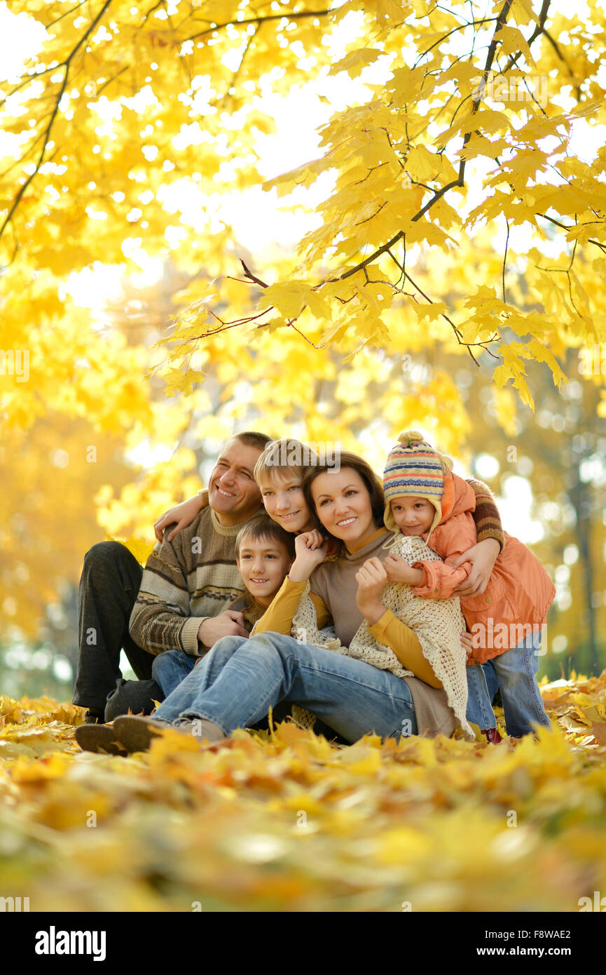 Happy smiling family Stock Photo - Alamy