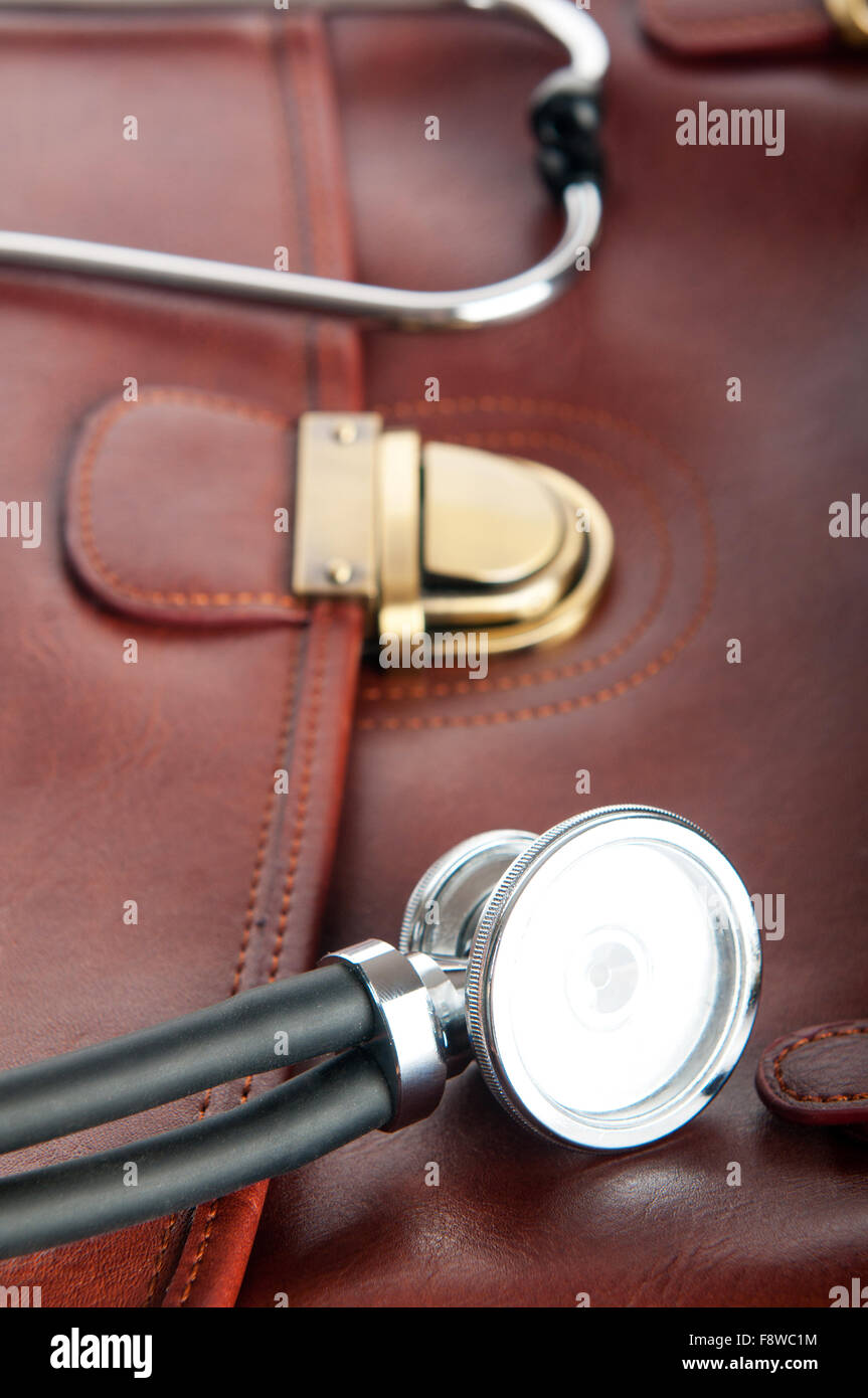 Doctor's brown leather case with the stethoscope Stock Photo - Alamy