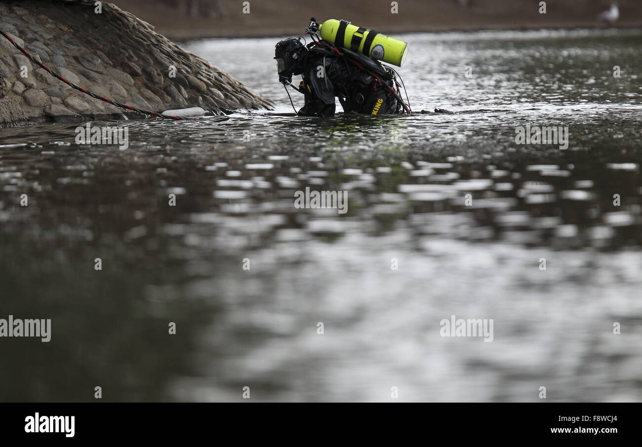 San Bernardino, California, USA. 11th Dec, 2015. An FBI dive team ...