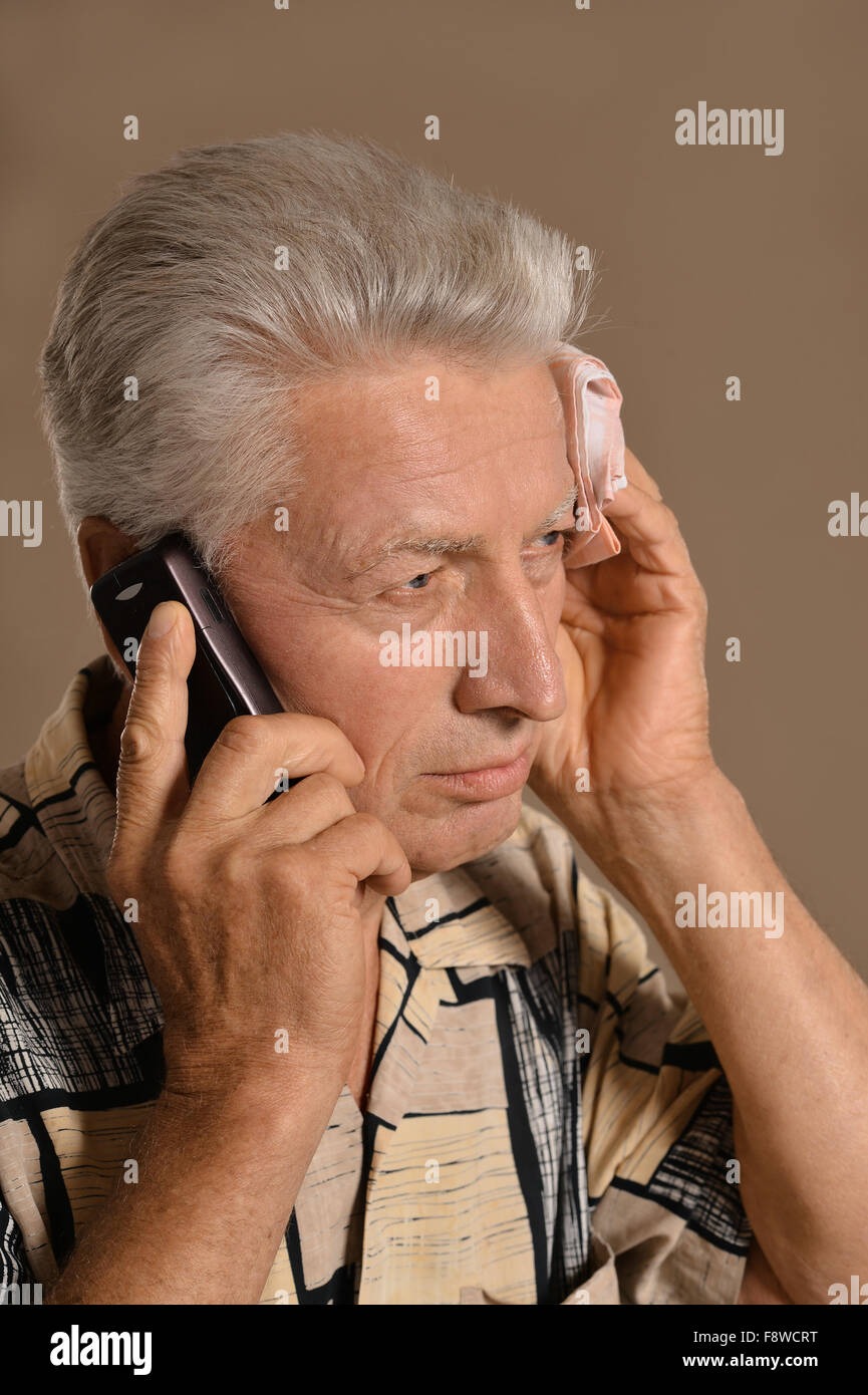 Old beige phone hi-res stock photography and images - Alamy