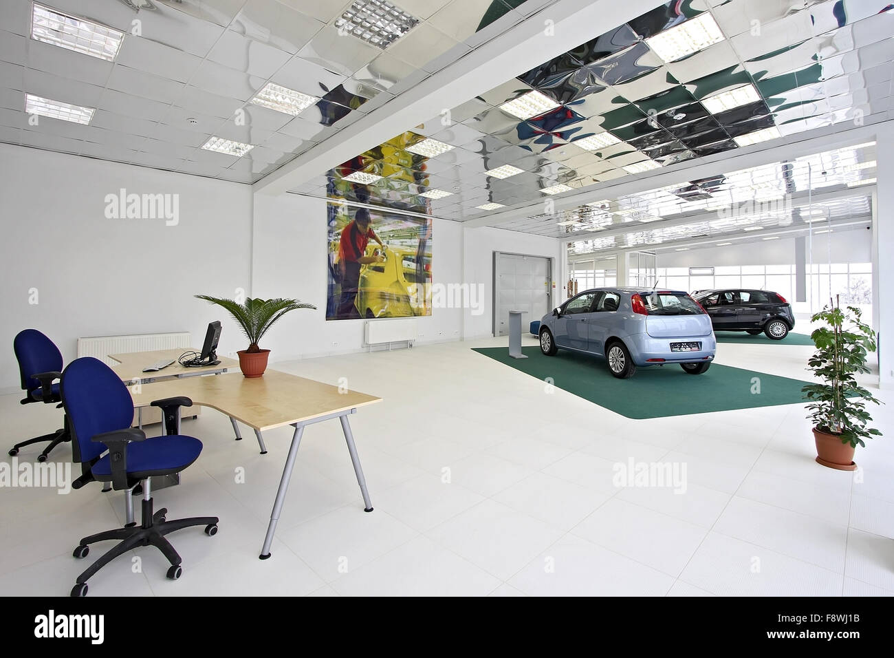 Auto repair office hi-res stock photography and images - Alamy