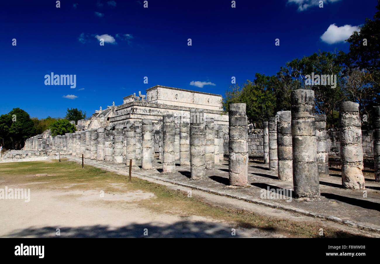 The temples of chichen itza temple Stock Photo - Alamy