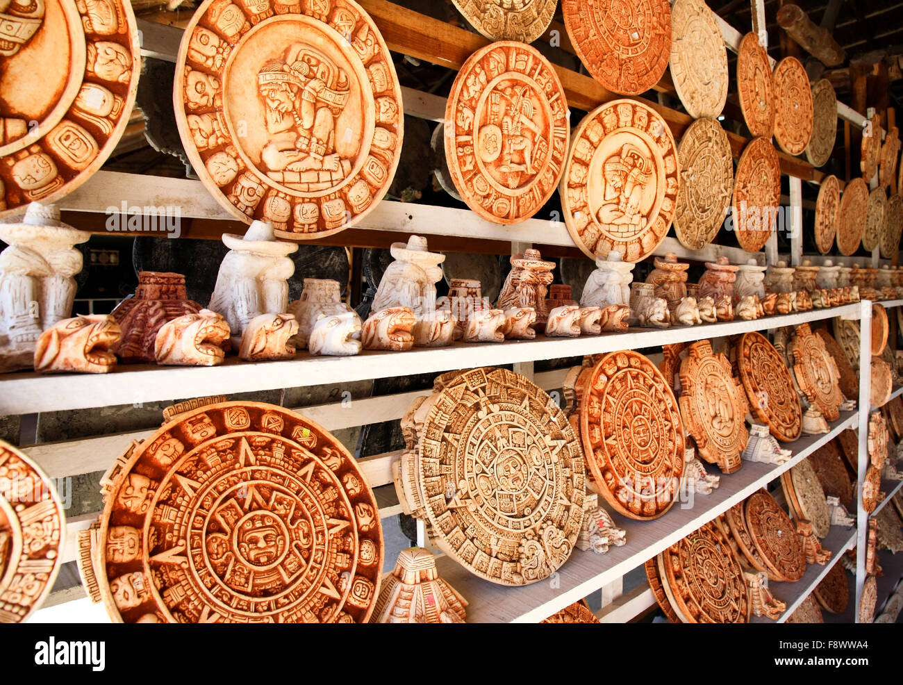 Mexican crafts hi-res stock photography and images - Alamy