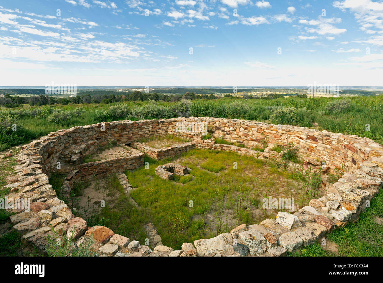 Kiva (ceremonial structure), A'ts'ina Pueblo, El Morro National ...
