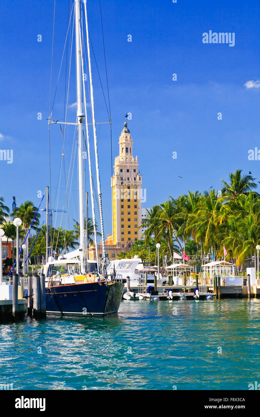 The high-rise buildings in downtown Miami Stock Photo - Alamy