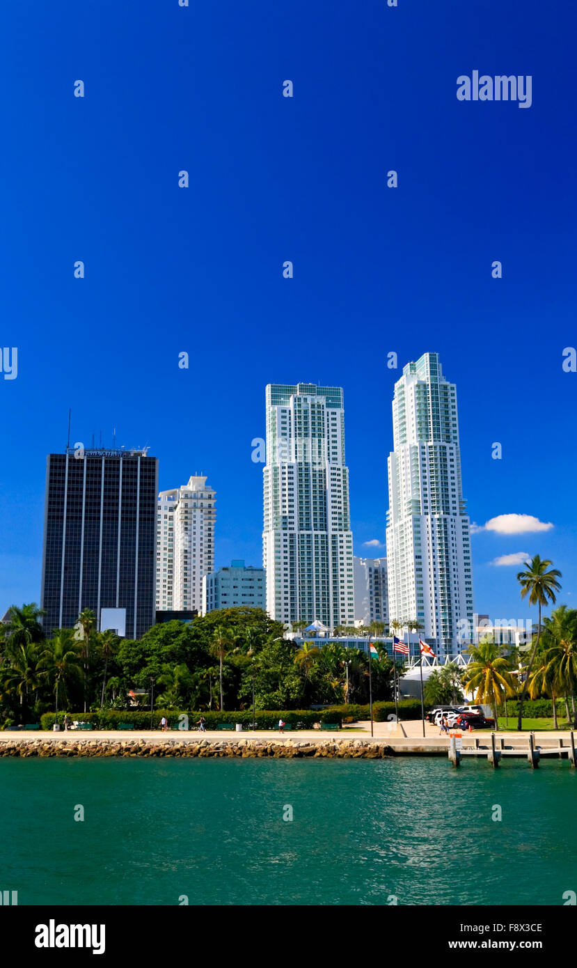 The high-rise buildings in downtown Miami Stock Photo - Alamy