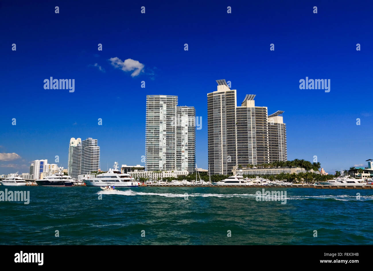 The high-rise buildings in Miami Beach Stock Photo - Alamy