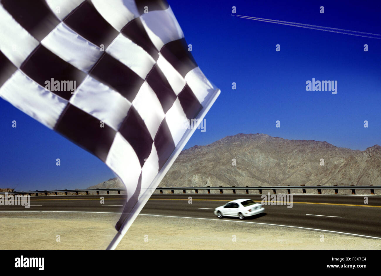 Checkered racetrack hi-res stock photography and images - Alamy