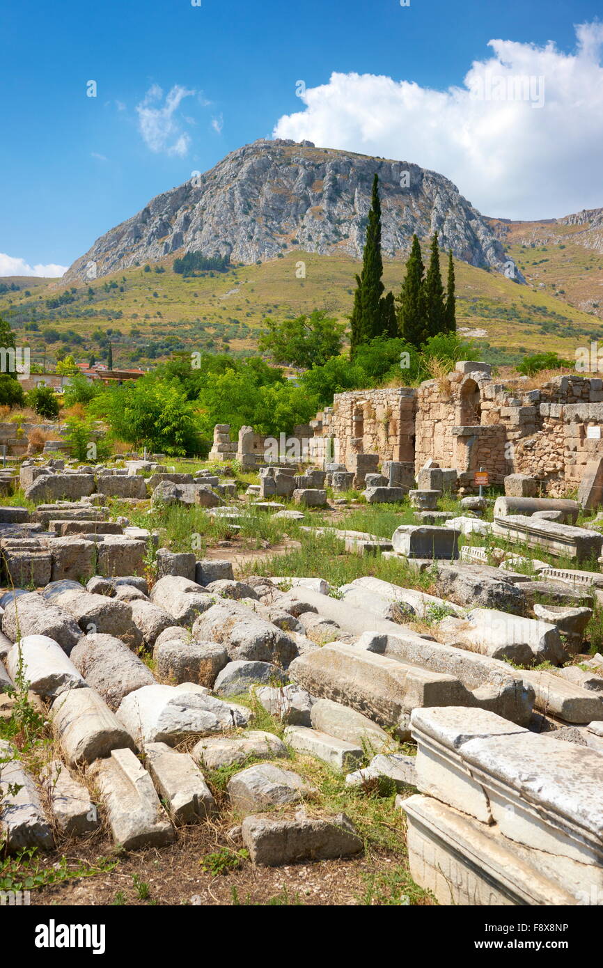 Ruins of the ancient city of Corinth, view of the Acrocorinth, Greece ...
