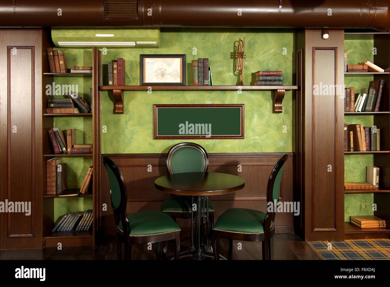 Cosy little table Stock Photo - Alamy