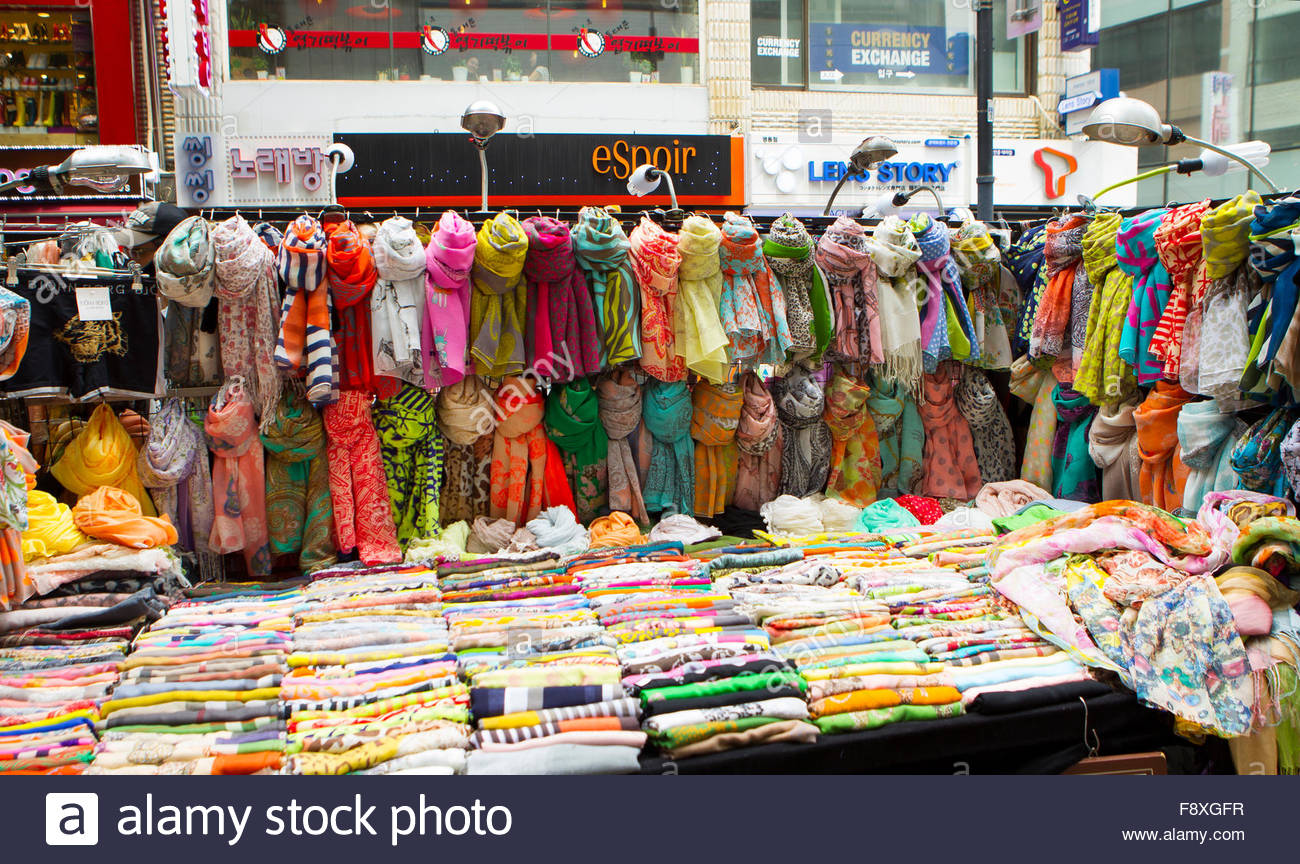 Stalls Vendors Bazaar Stock Photos & Stalls Vendors Bazaar Stock Images ...