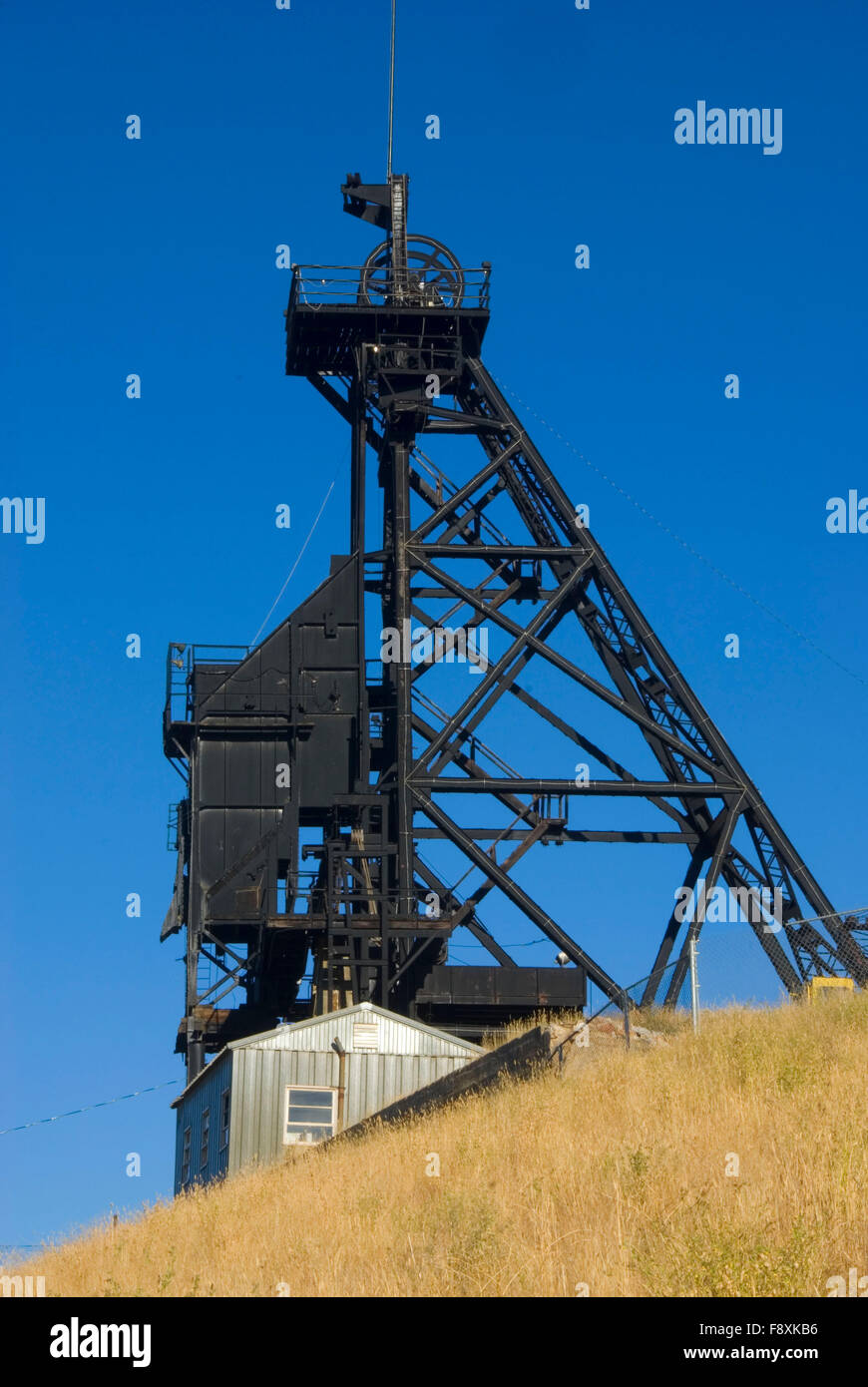 Mining pit headframe hi-res stock photography and images - Alamy