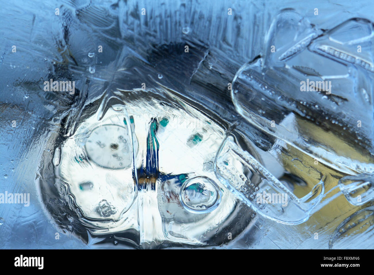 Ice time hi-res stock photography and images - Alamy