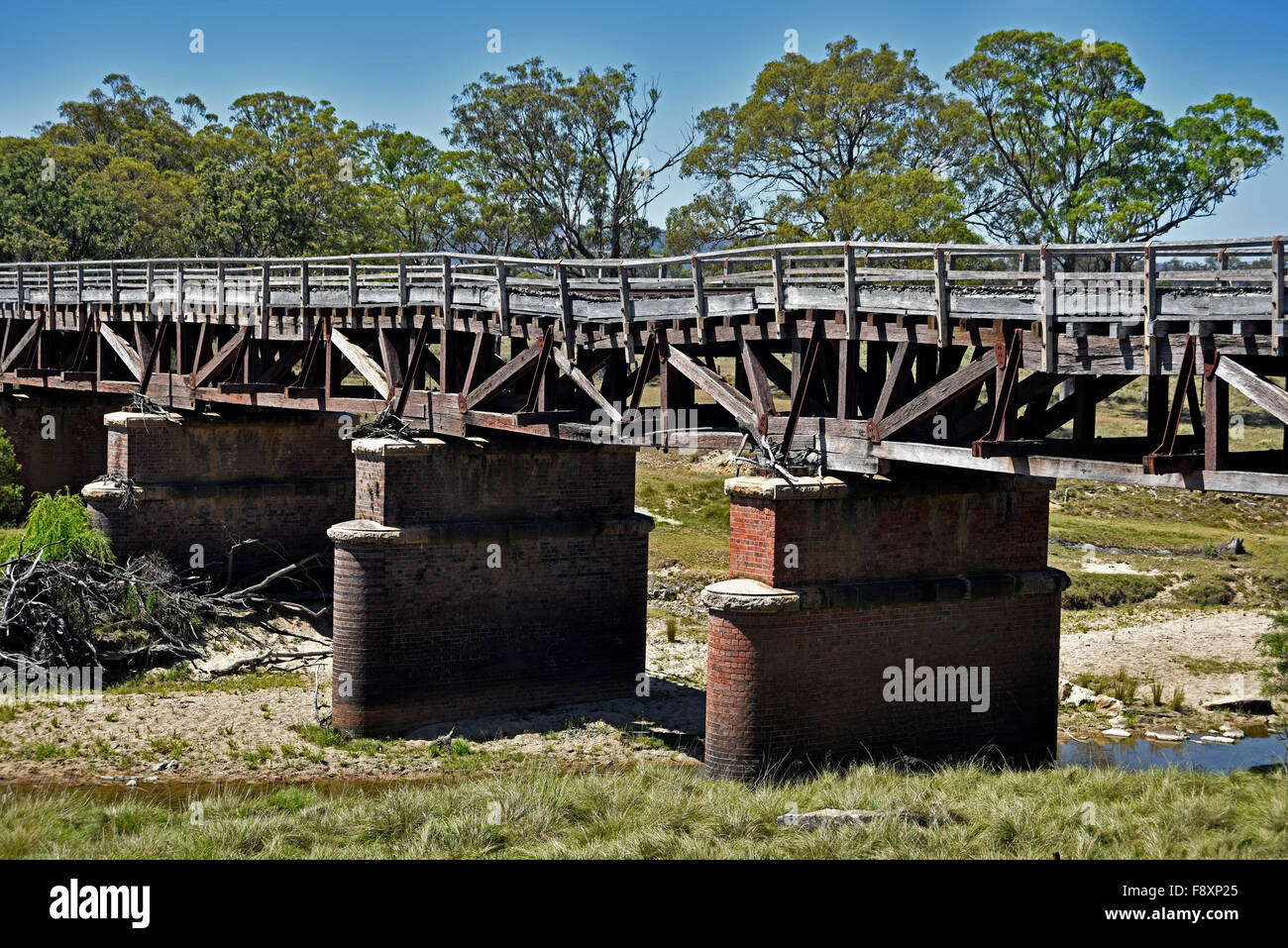 Sunnyside rail bridge over Tenterfield Creek, as seen from the New ...