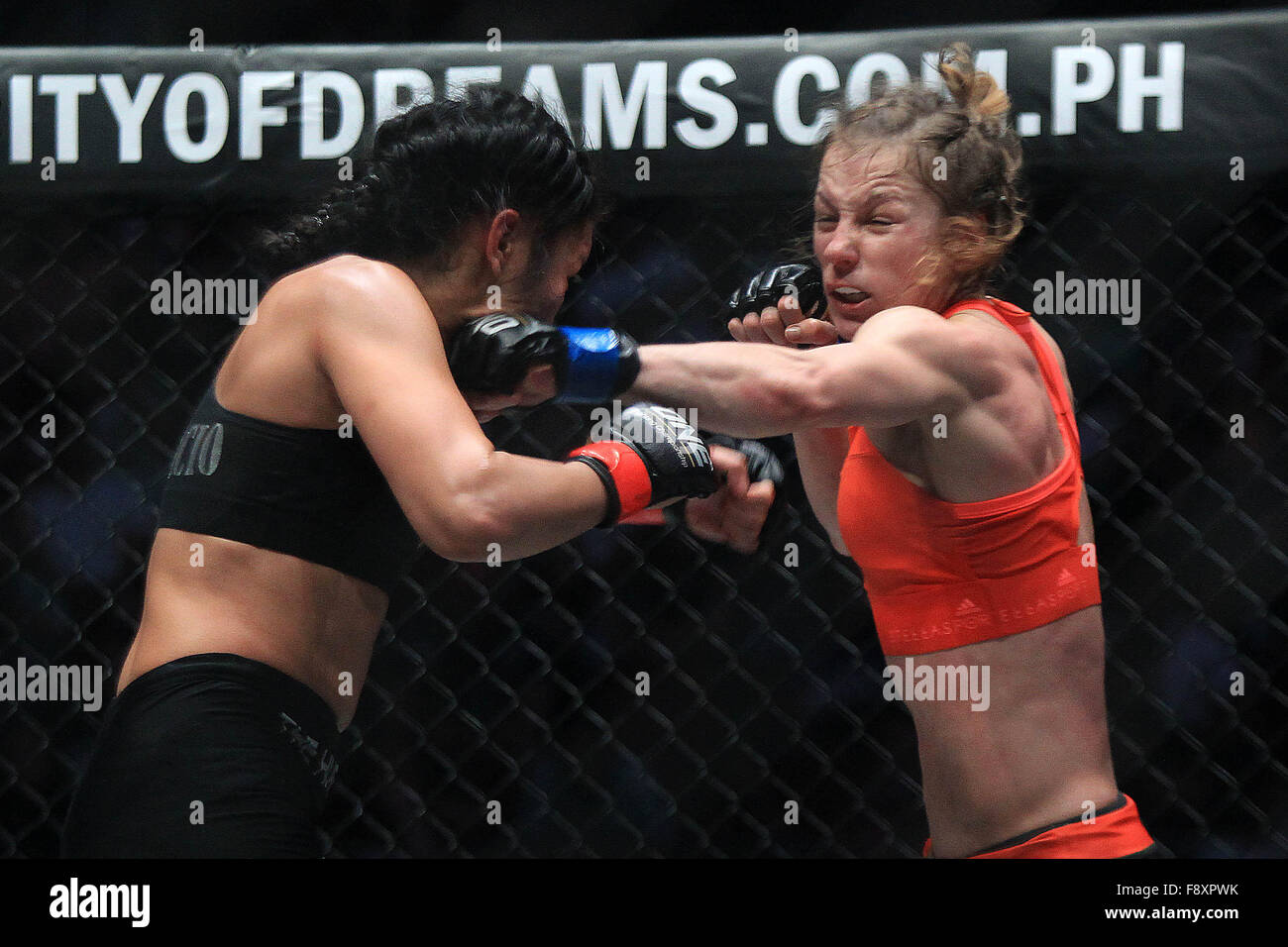 Pasay City, Philippines. 11th Dec, 2015. Ana Julaton of the Philippines ...