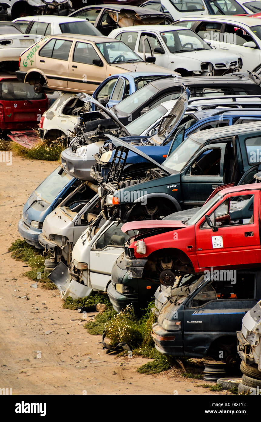 Old Junk Cars On Junkyard Stock Photo - Alamy
