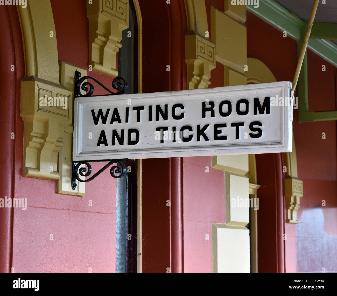 Train station ticket office sign hi-res stock photography and images ...