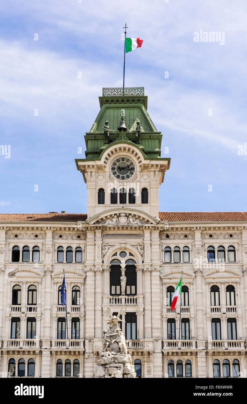 The municipal building of the Comune di Trieste, Piazza dell'Unità d ...