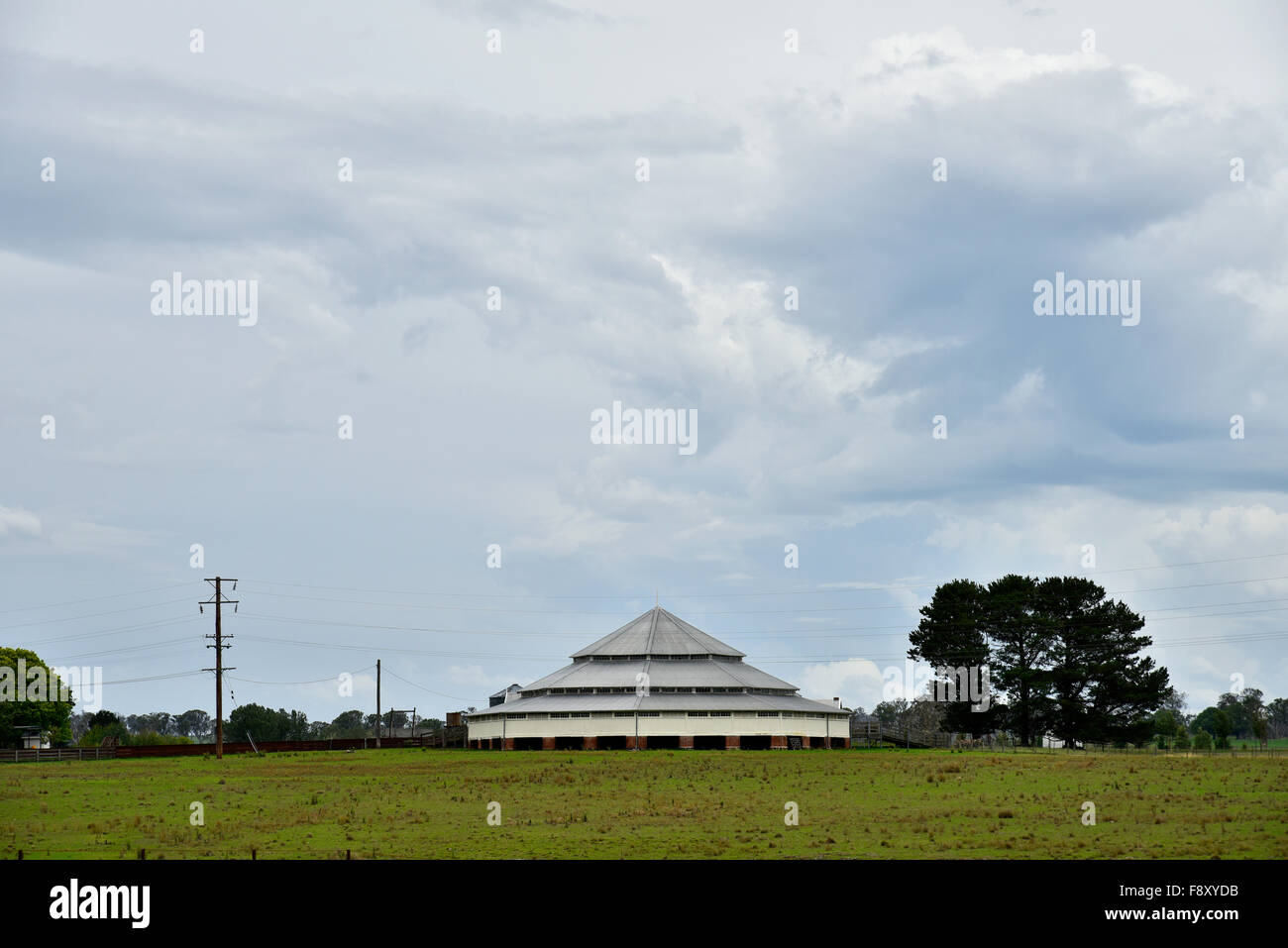 Deeargee Woolshed , uralla, new england, new south wales, australia ...