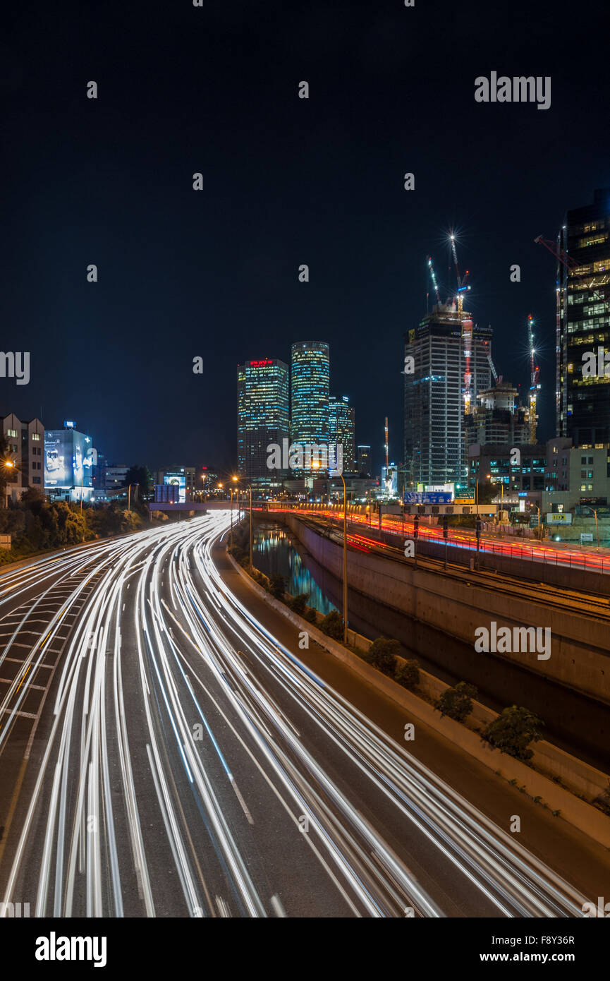 Intracity freeway hi-res stock photography and images - Alamy