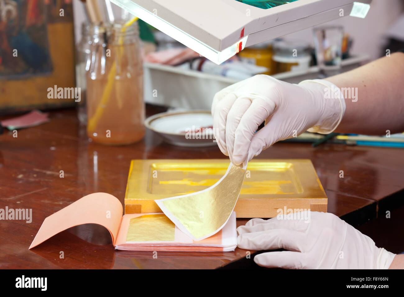 Gilding picture hi-res stock photography and images - Alamy