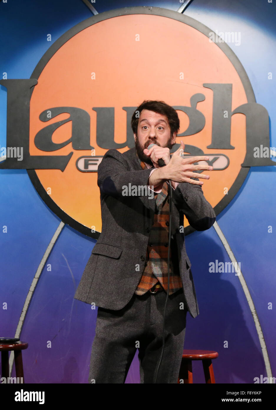 Face Forward Hosts Comics Without Borders at The Laugh Factory ...