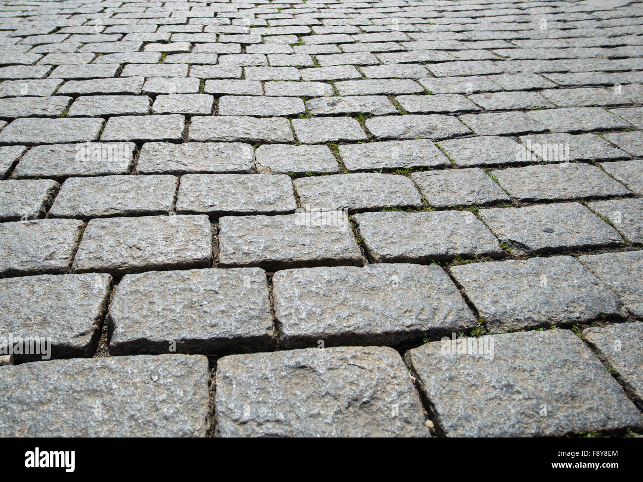 Cobbles cobbled path pathway road surface hi-res stock photography and ...