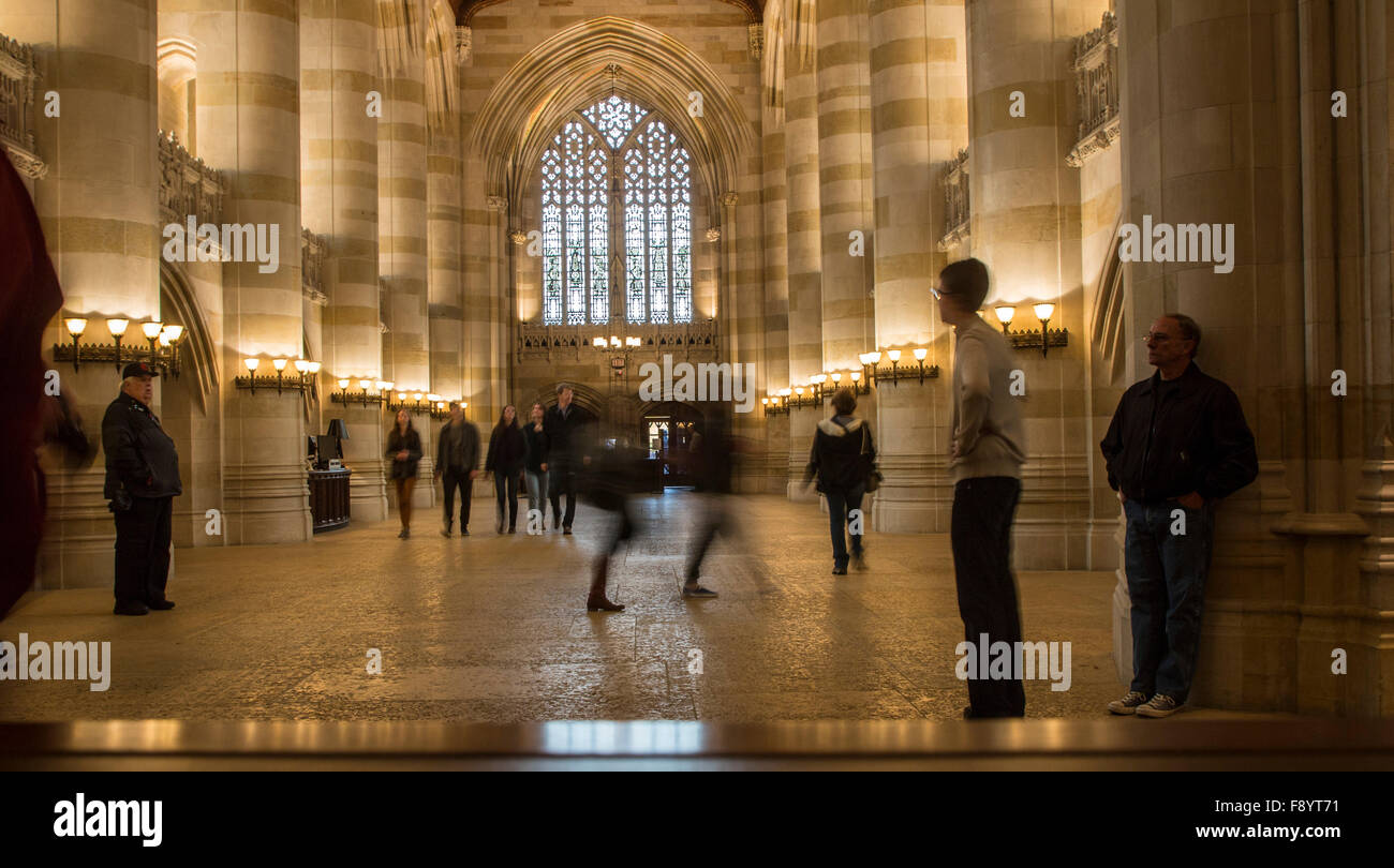 Rushing people hi-res stock photography and images - Alamy