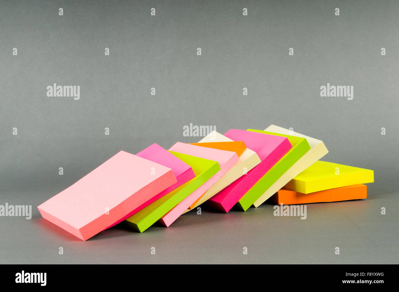 Colorful reminder notes on the color background Stock Photo - Alamy