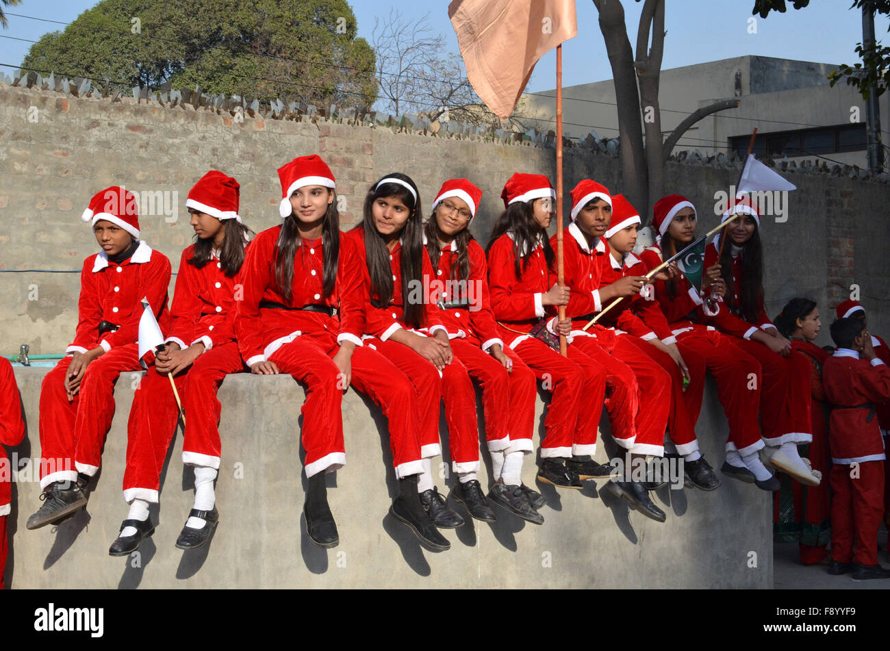Pakistani children rally hi-res stock photography and images - Alamy